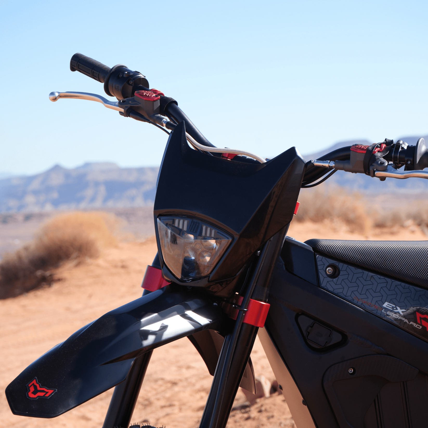 EX 800 – Arctic Leopard USA