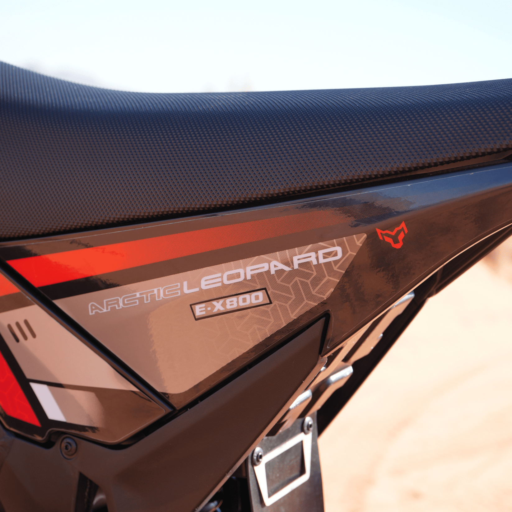 EX 800 – Arctic Leopard USA